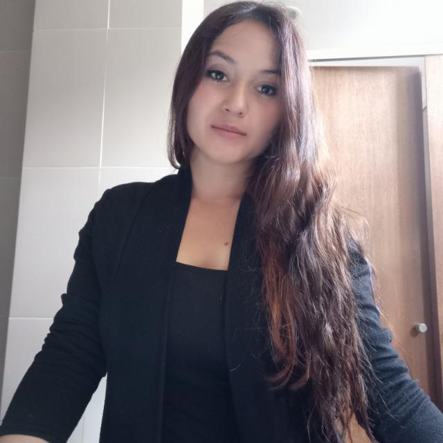 Catherine Vivanco CV